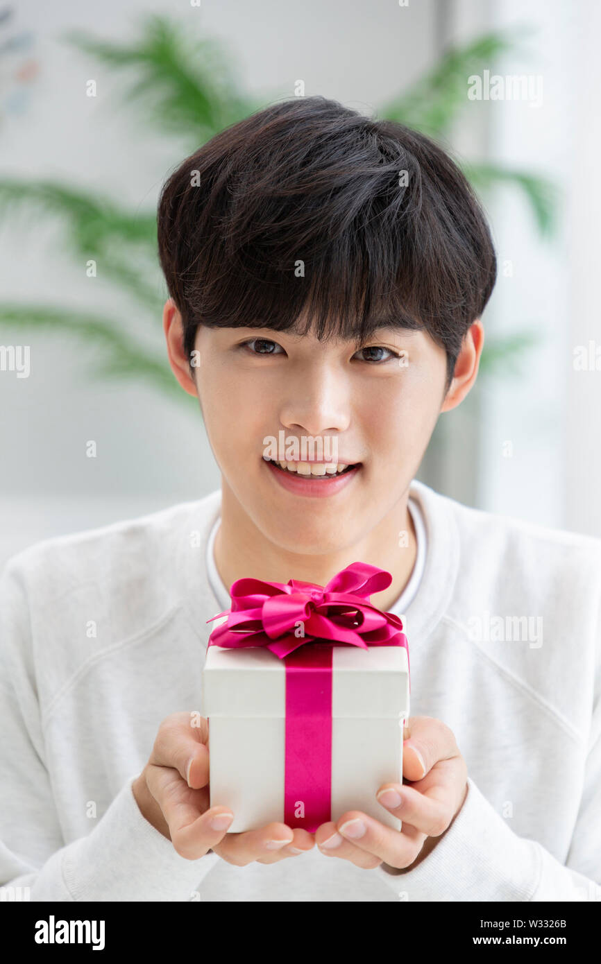 Daily routines Of an asian young man 332 Stock Photo - Alamy