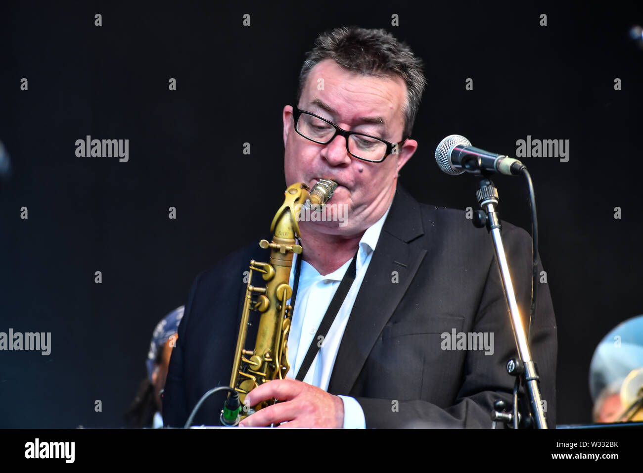 Louise marshall singer hi-res stock photography and images - Alamy