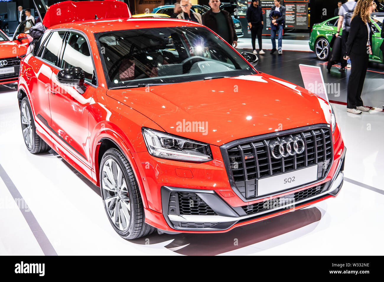 Led ambient lighting system hi-res stock photography and images - Alamy