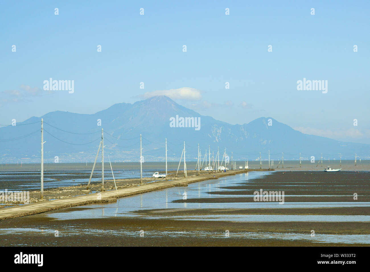 Tidal road hi-res stock photography and images - Alamy
