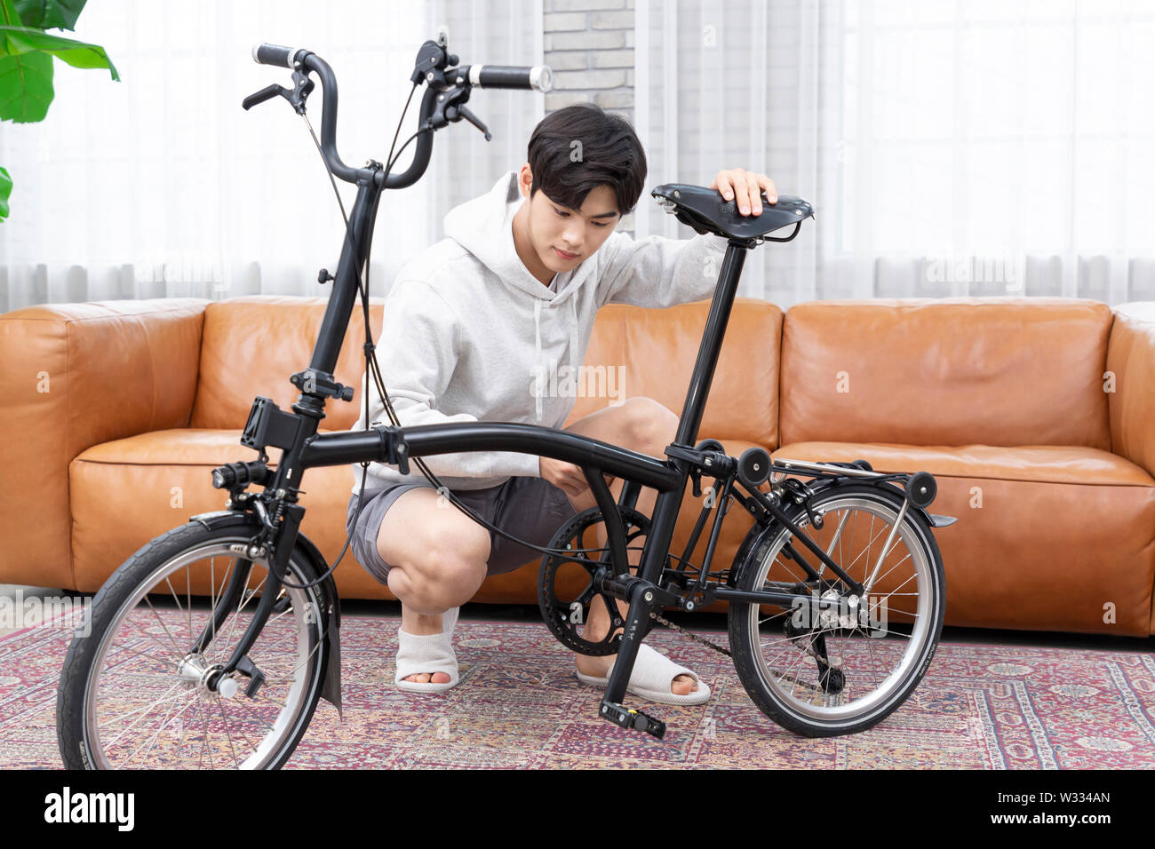 Daily routines Of an asian young man 066 Stock Photo - Alamy