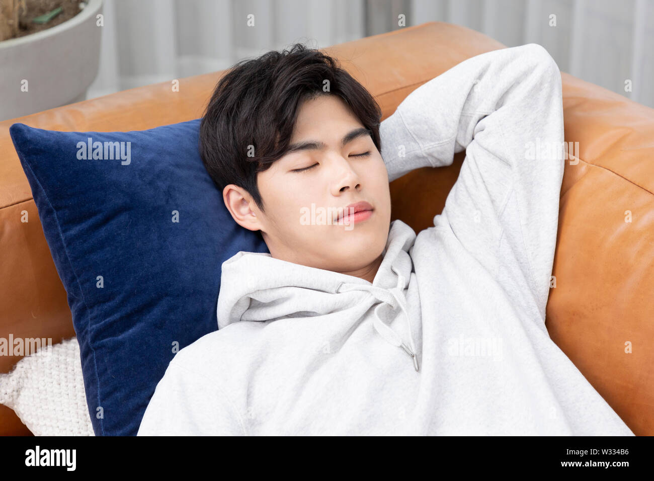 Daily routines Of an asian young man 064 Stock Photo - Alamy