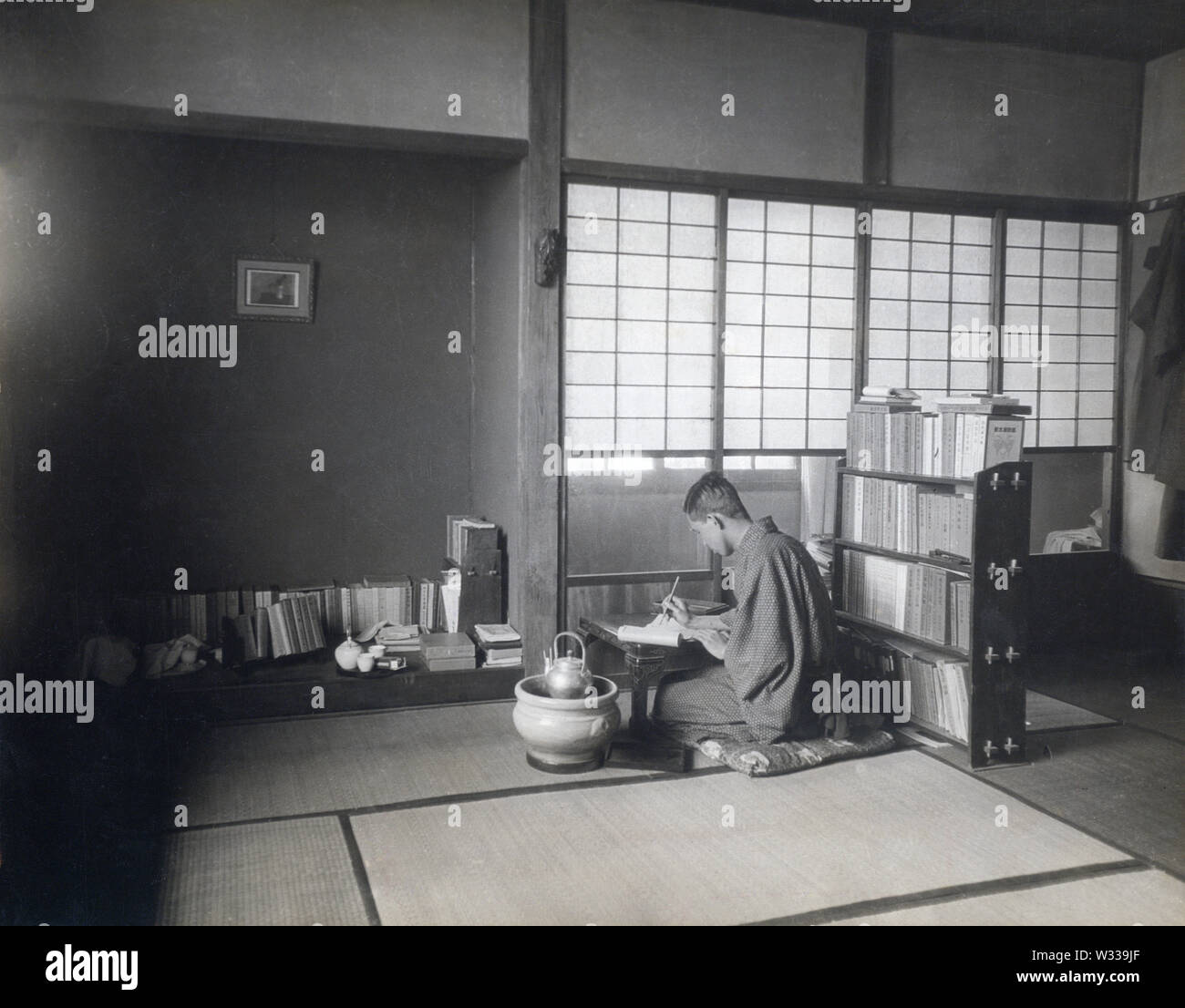 Students dorm room hi-res stock photography and images - Alamy