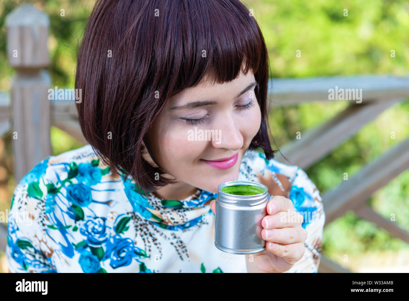 Smelling tea hi-res stock photography and images - Alamy