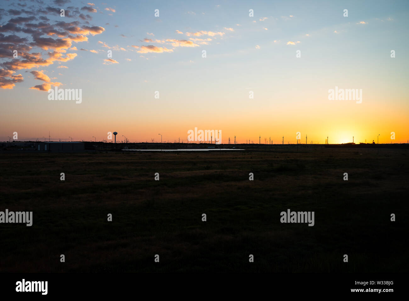 Texas countryside sunset hi-res stock photography and images - Alamy