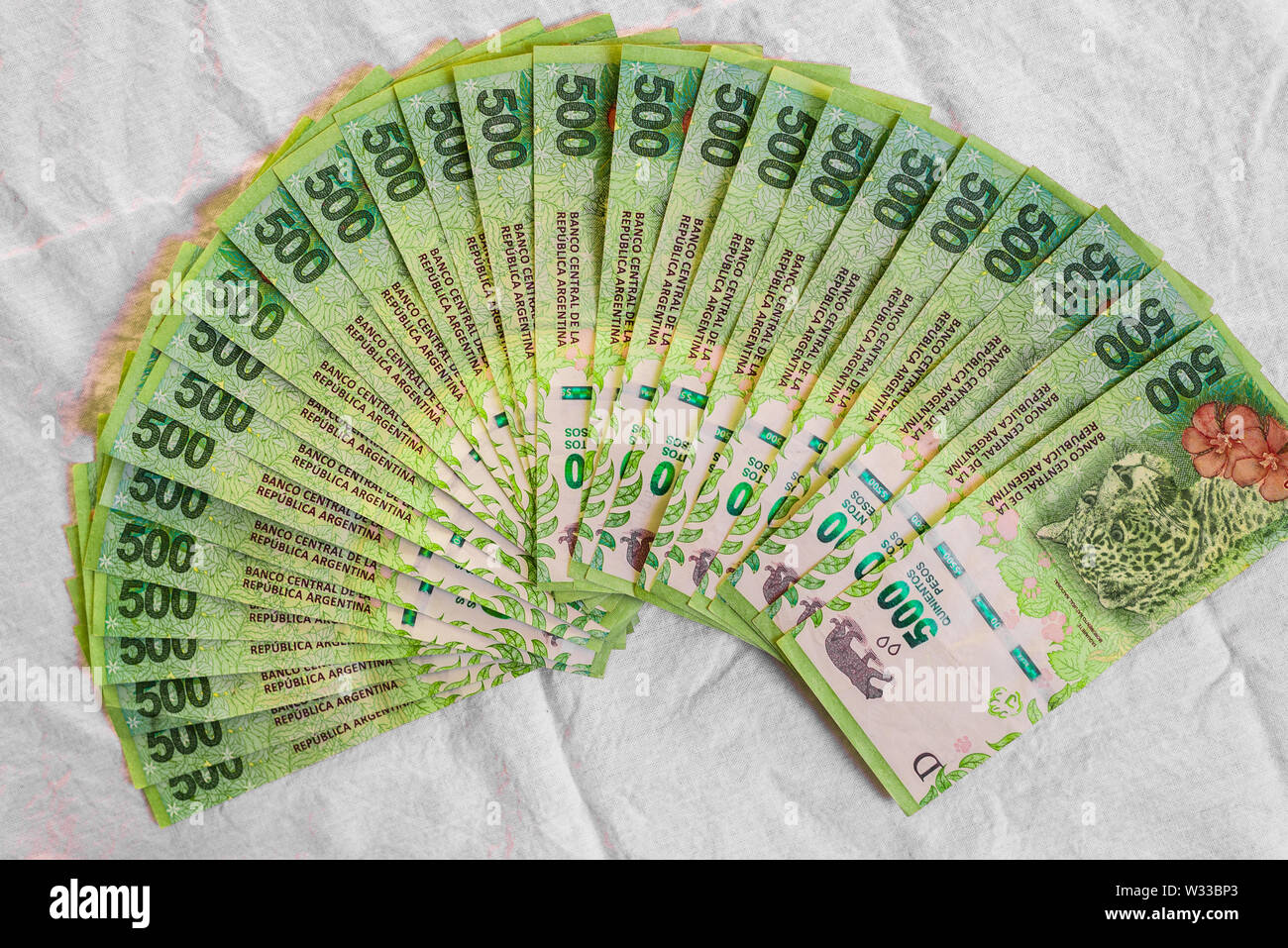 500 pesos hi-res stock photography and images - Alamy