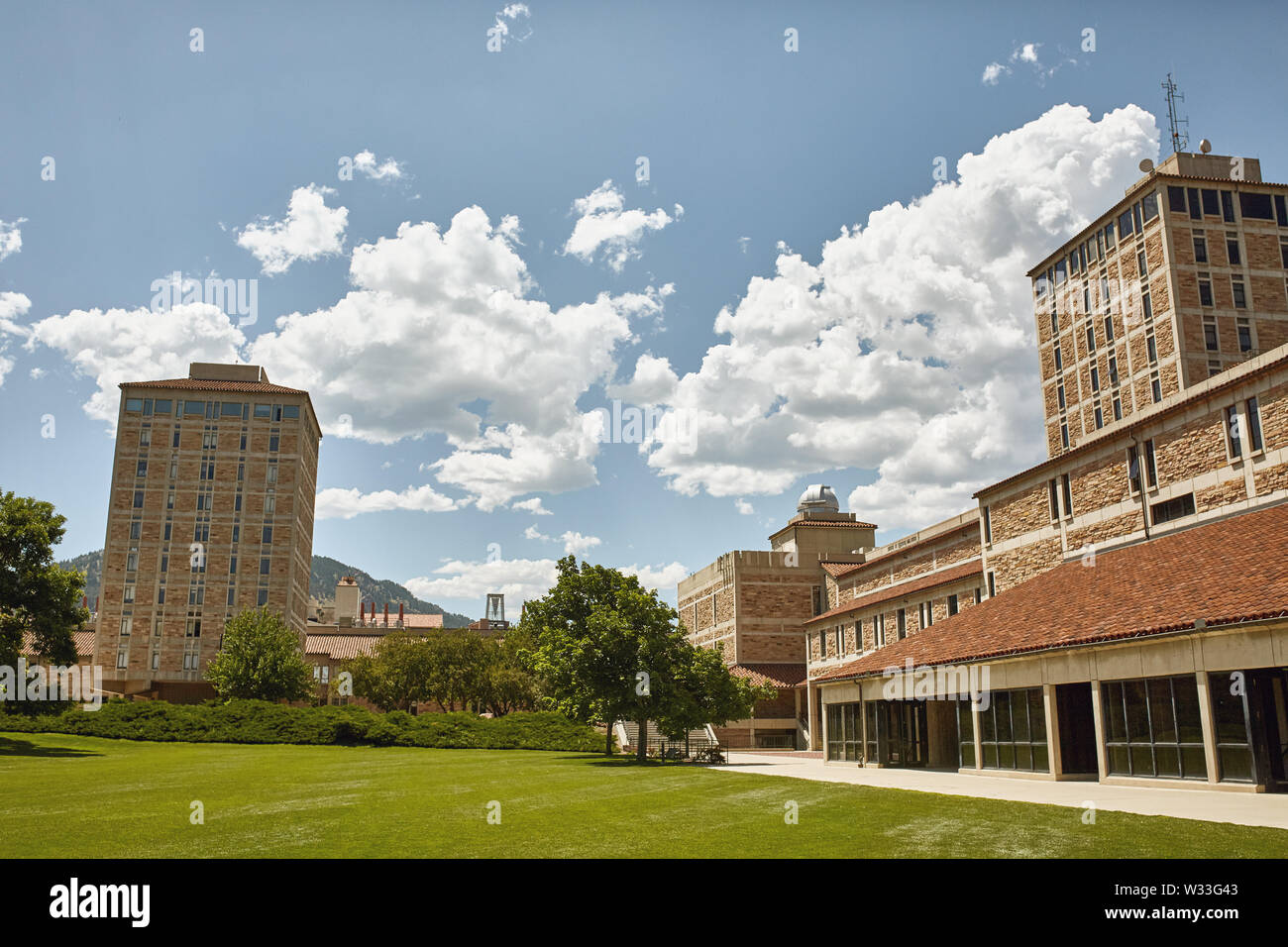 Boulder, Colorado - July 11th, 2019: Duane Physics building on the ...