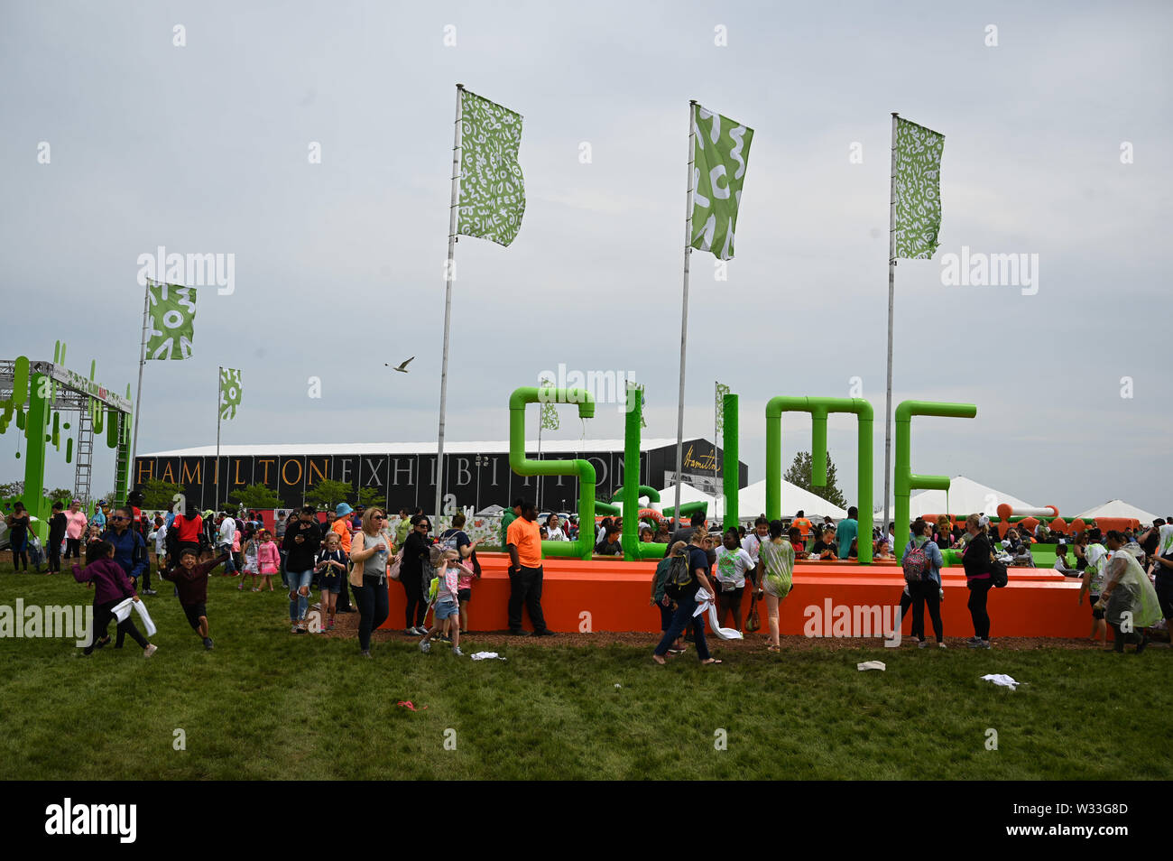 Nickelodeon slime hi-res stock photography and images - Alamy