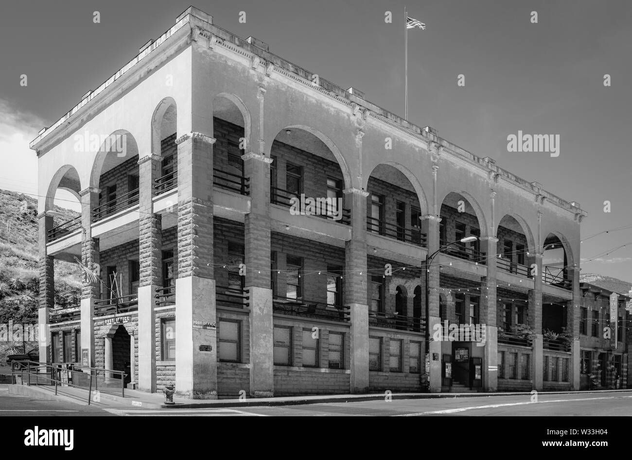 Signs post office in Black and White Stock Photos & Images - Alamy
