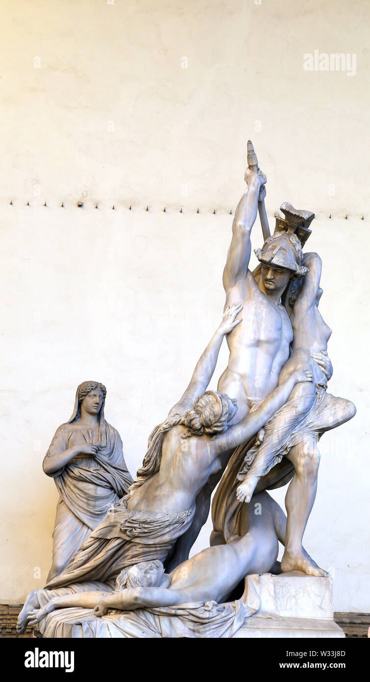 Medieval sculpture gallery hi-res stock photography and images - Alamy