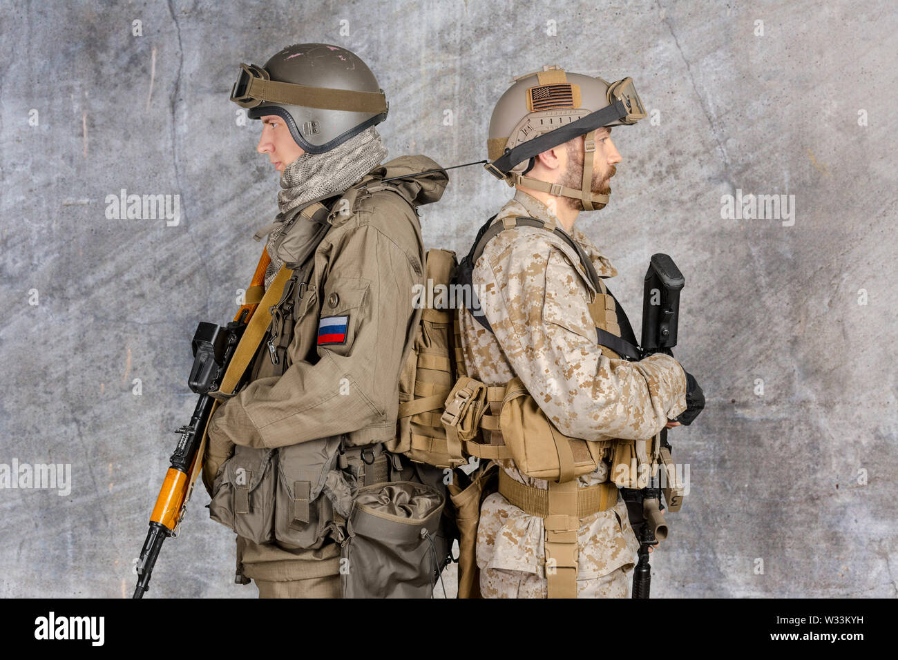 Two special force soldiers Stock Photo - Alamy