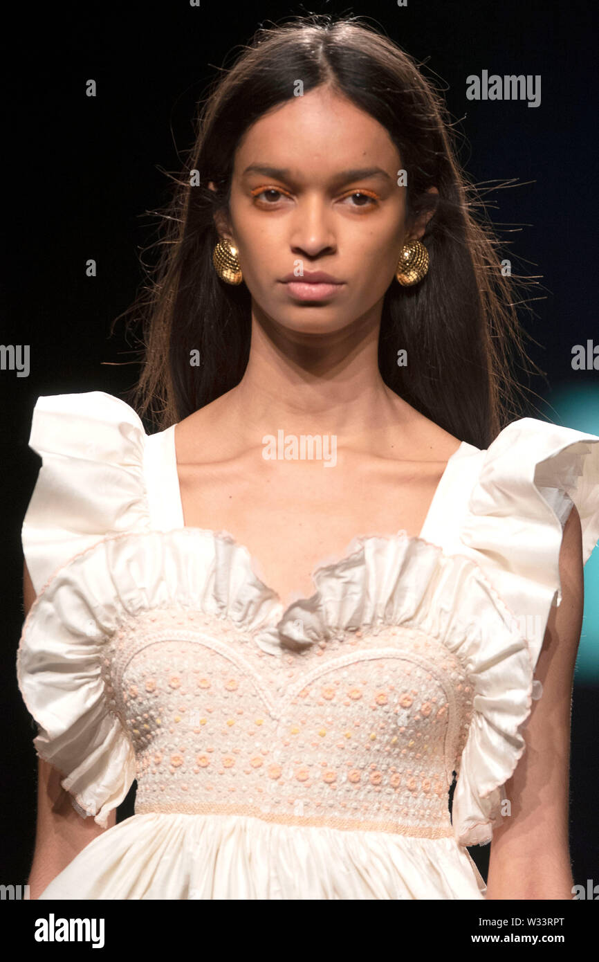 Model at the Maria Escote Fashion Show at the Mercedes-Benz Fashion ...
