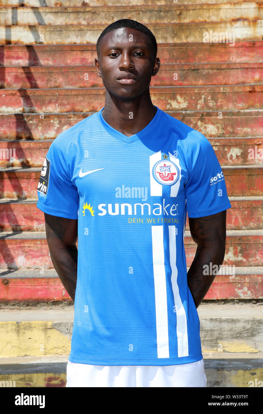 Aaron opoku hi-res stock photography and images - Alamy