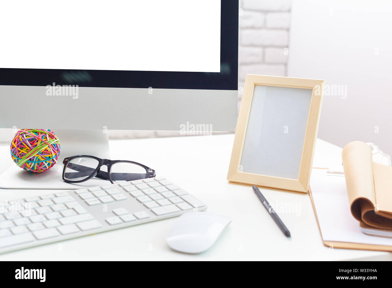 working table with computer Stock Photo - Alamy