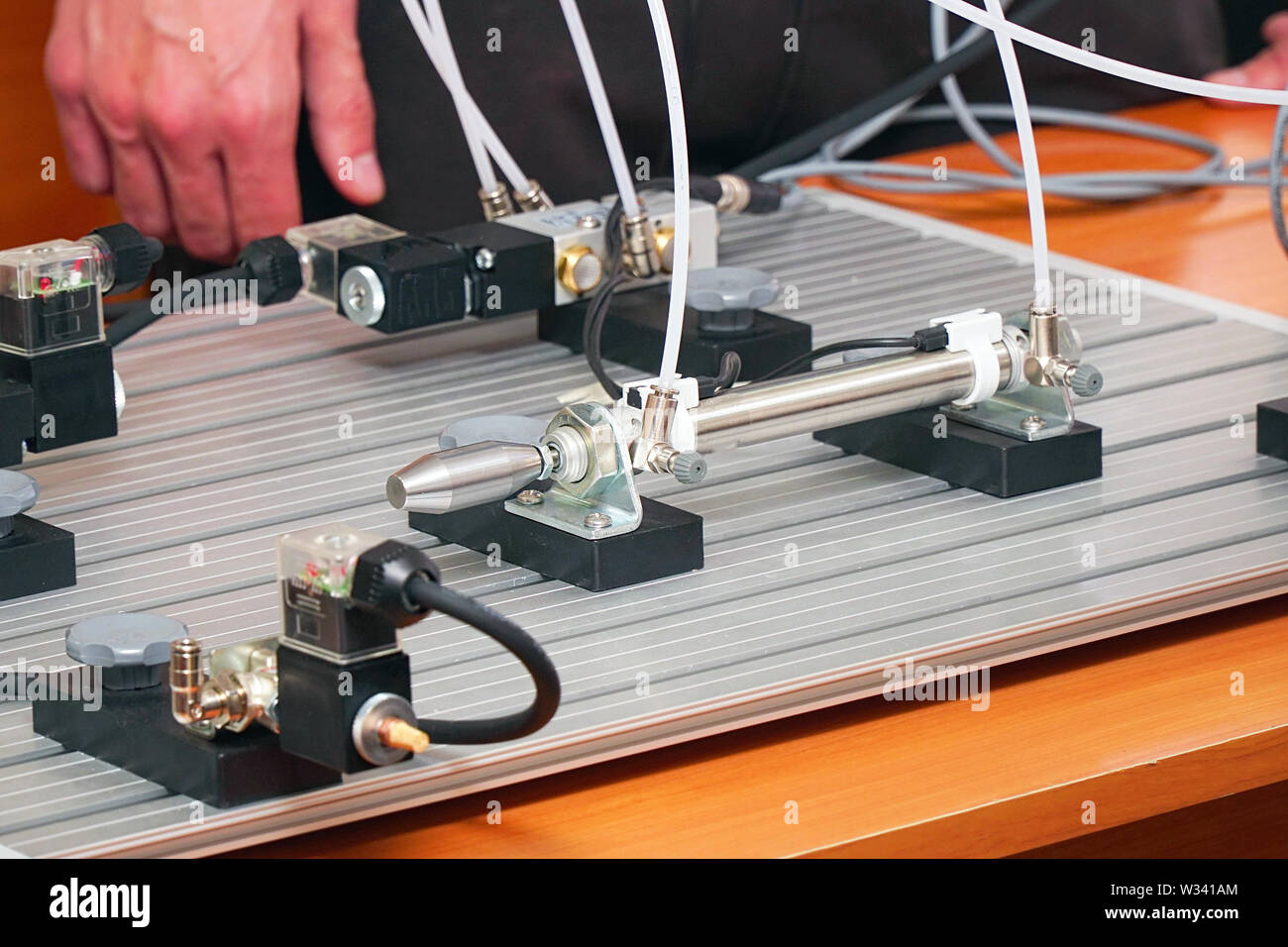 Electric circuit switch laboratory hi-res stock photography and images ...