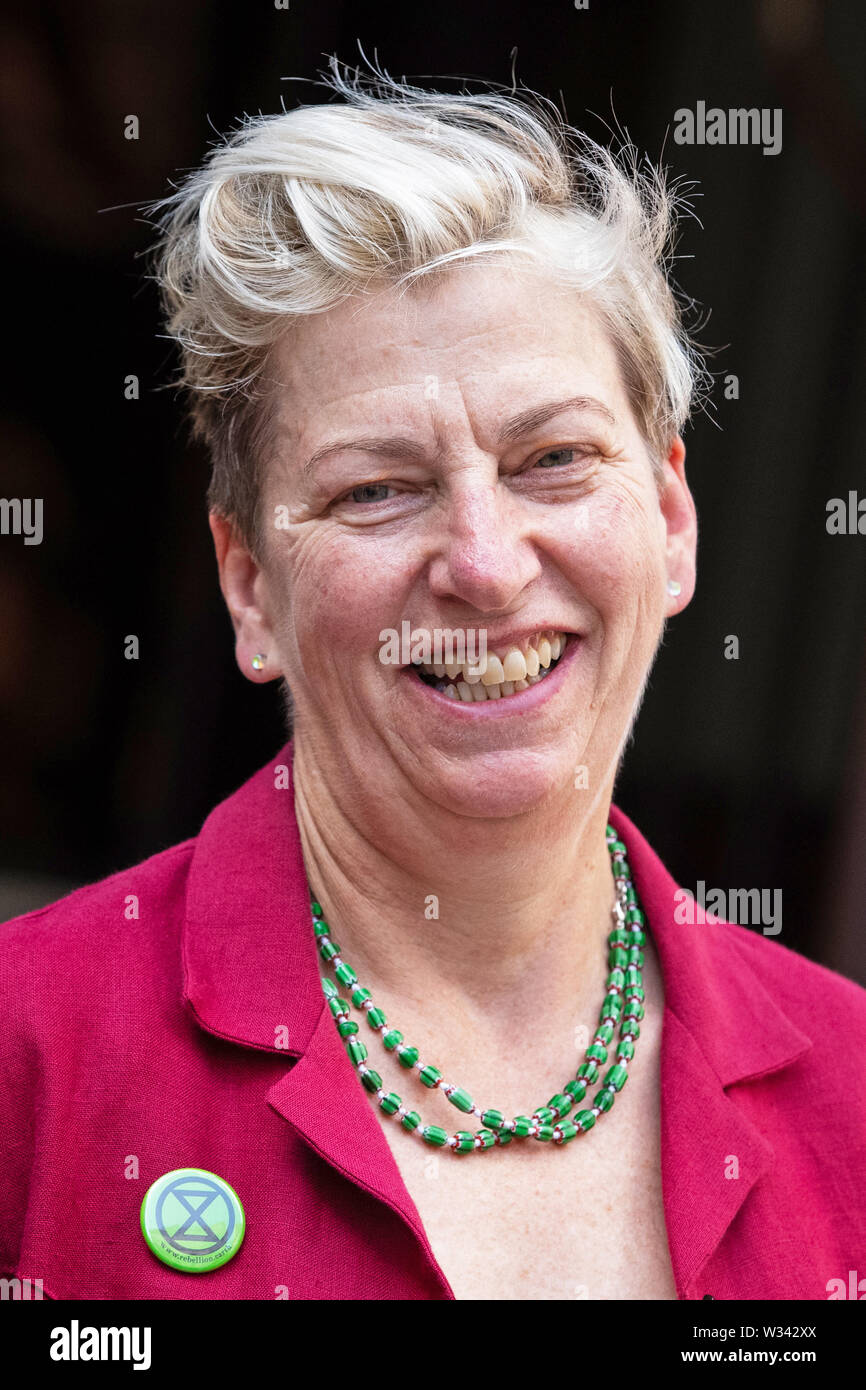 Bull city hi-res stock photography and images - Alamy