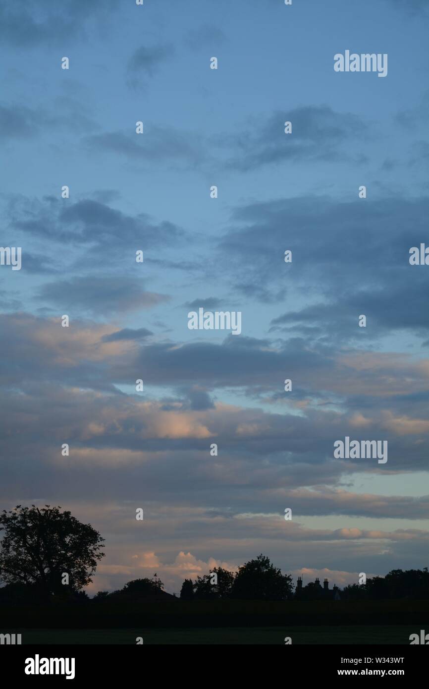 Sprawling landscape hints hi-res stock photography and images - Alamy