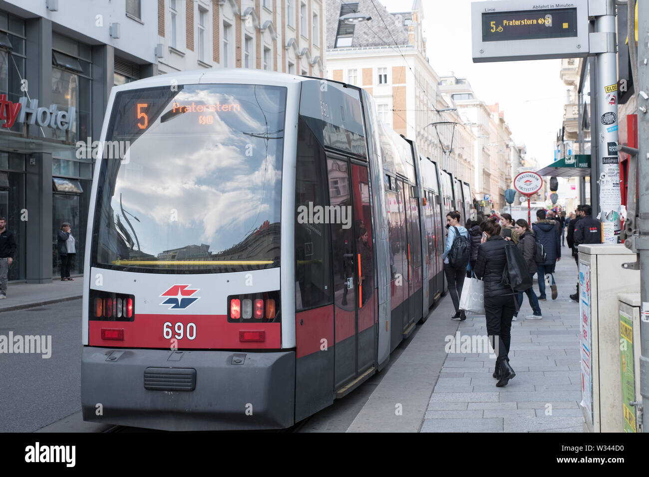 Modes of public transportation hi-res stock photography and images - Alamy