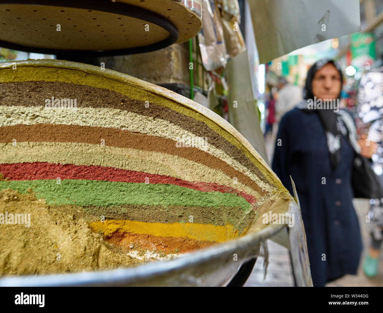 Tehran street scene hi-res stock photography and images - Alamy