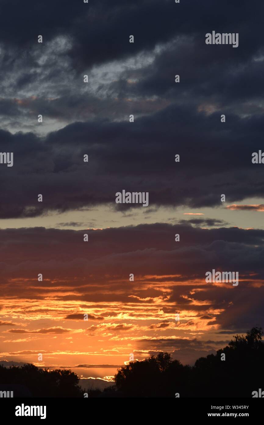 Purple clouds hi-res stock photography and images - Alamy