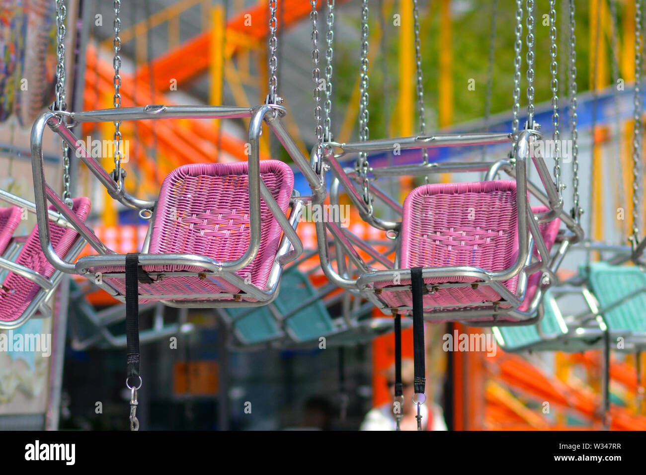 Empty amusement attraction hi-res stock photography and images - Alamy