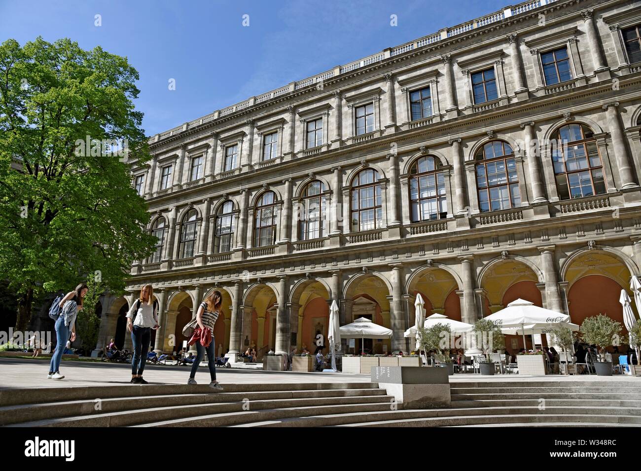 University of vienna hi-res stock photography and images - Alamy