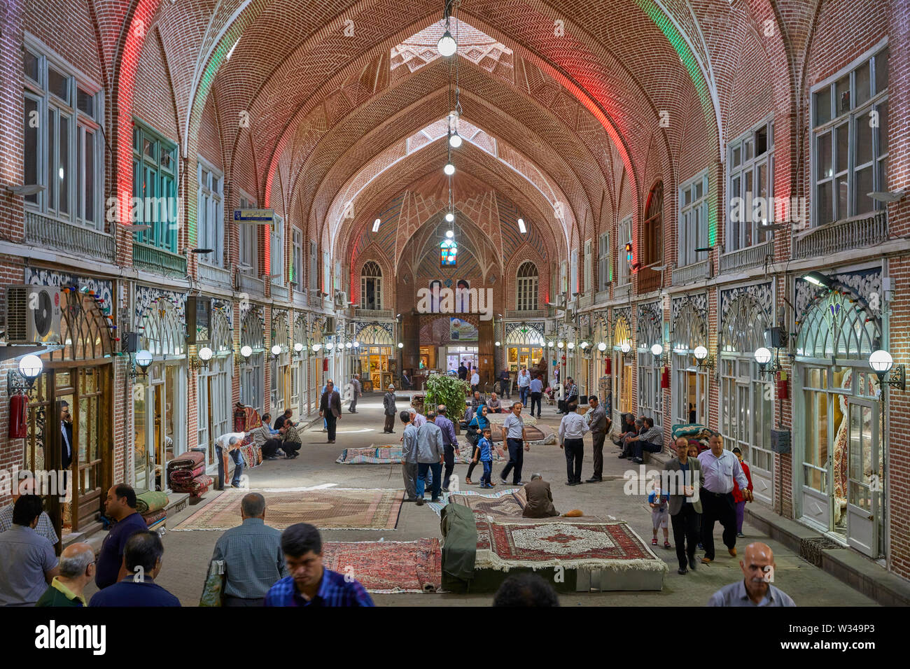 Tabriz bazaar architecture hi-res stock photography and images - Alamy