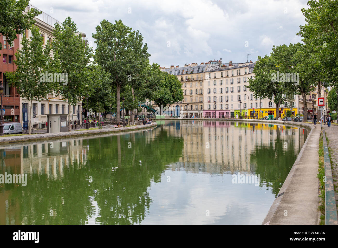 Parisian architecture france hi-res stock photography and images - Alamy