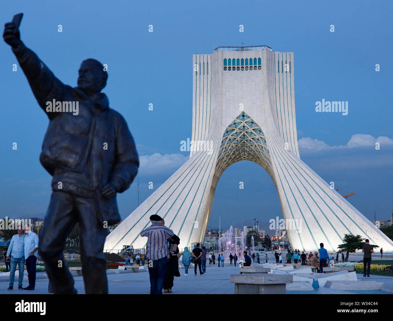 Iranian monarchy hi-res stock photography and images - Alamy