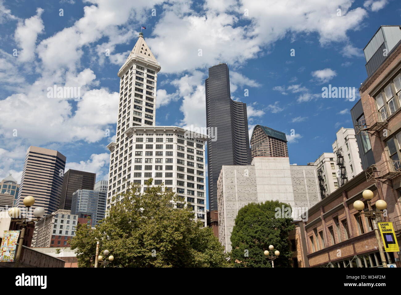 Tallest seattle building hi-res stock photography and images - Alamy