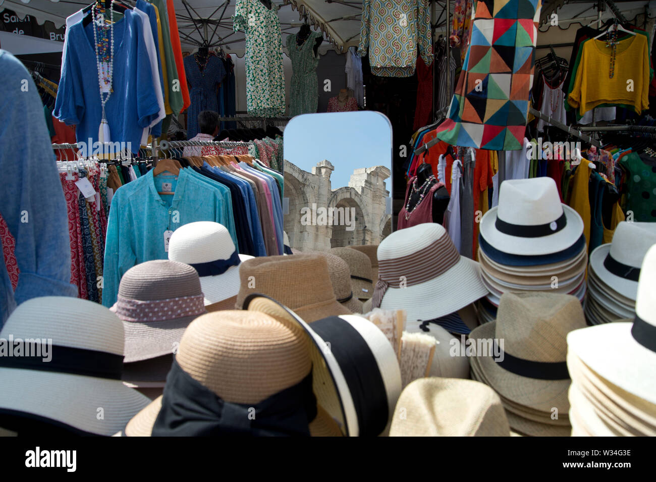 Reflection clothing hi-res stock photography and images - Alamy