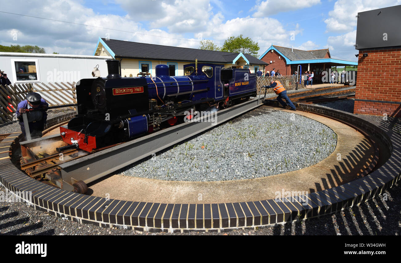 Steam locomotive on the turntable hi-res stock photography and images ...