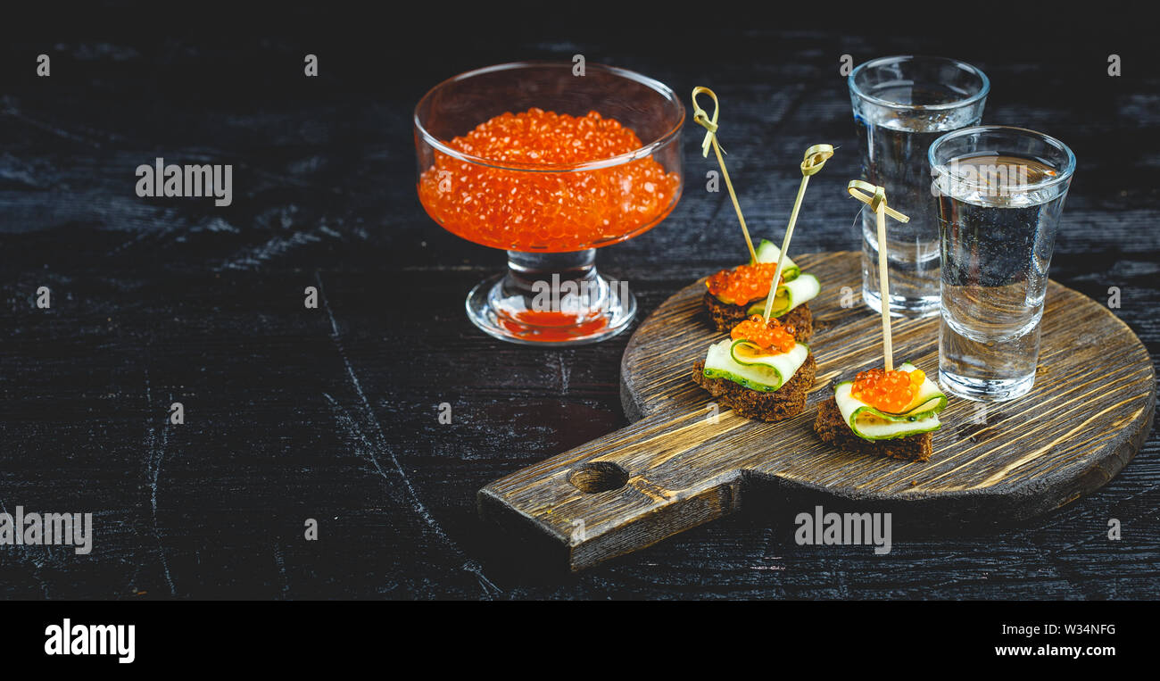 Canapes with red hi-res stock photography and images - Alamy