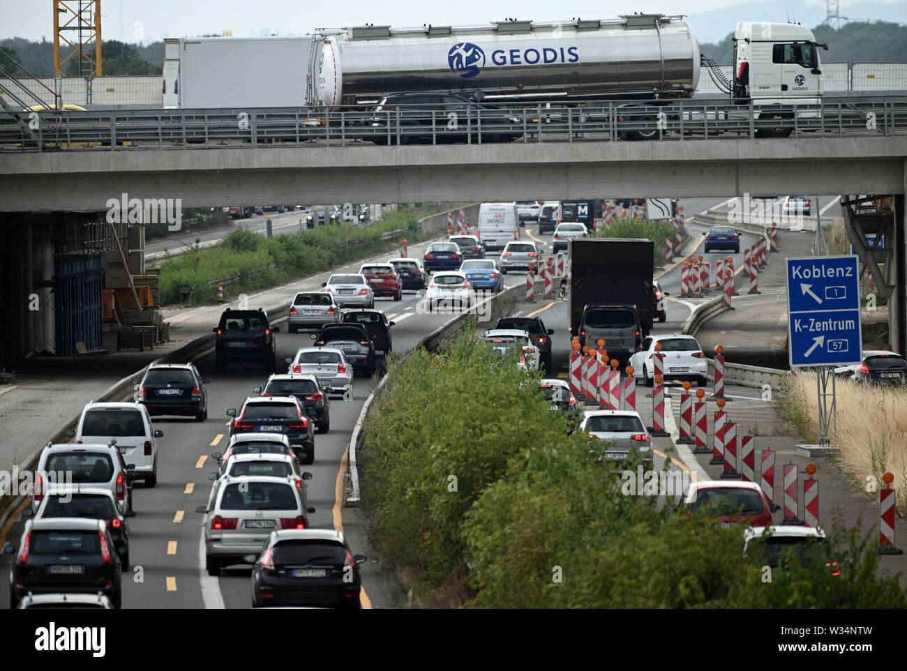 South a1 motorway hi-res stock photography and images - Alamy