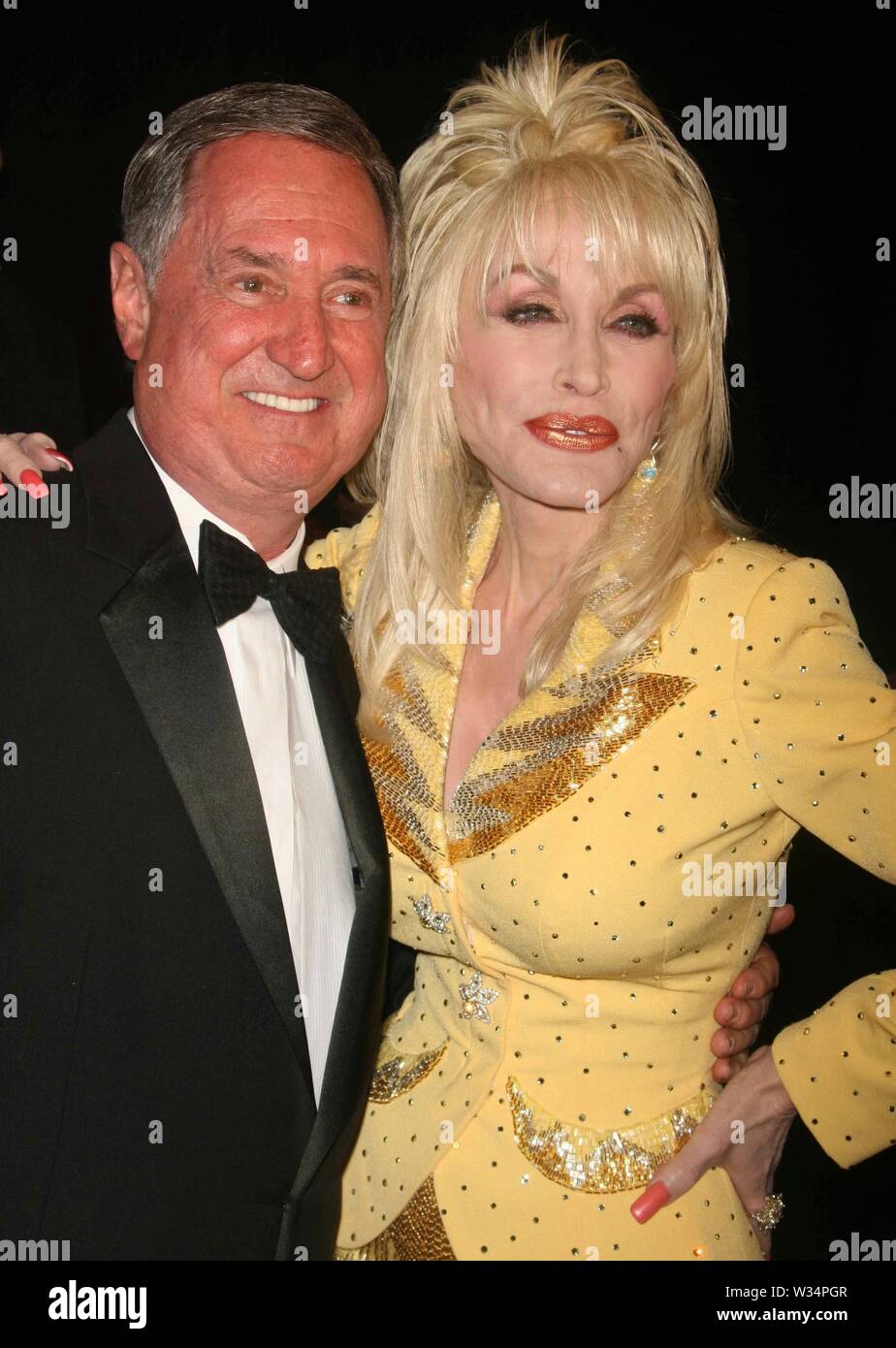 New York, USA. 05th Oct, 2007. Dolly Parton & Neil Sedaka 2007 Photo By ...