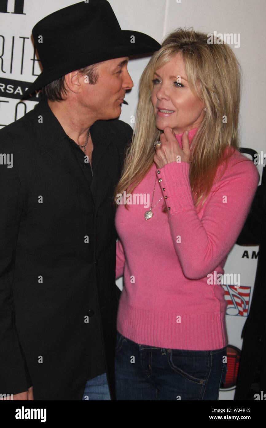 Clint Black and wife Lisa Hartman 2009 Photo By John Barrett ...