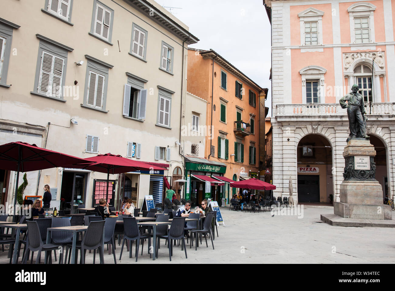 PISA, ITALY - APRIL, 2018: Bronze statue of Giuseppe Garibaldi made in ...