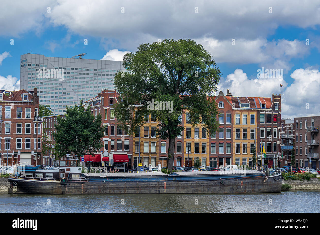 Rotterdam island hi-res stock photography and images - Alamy