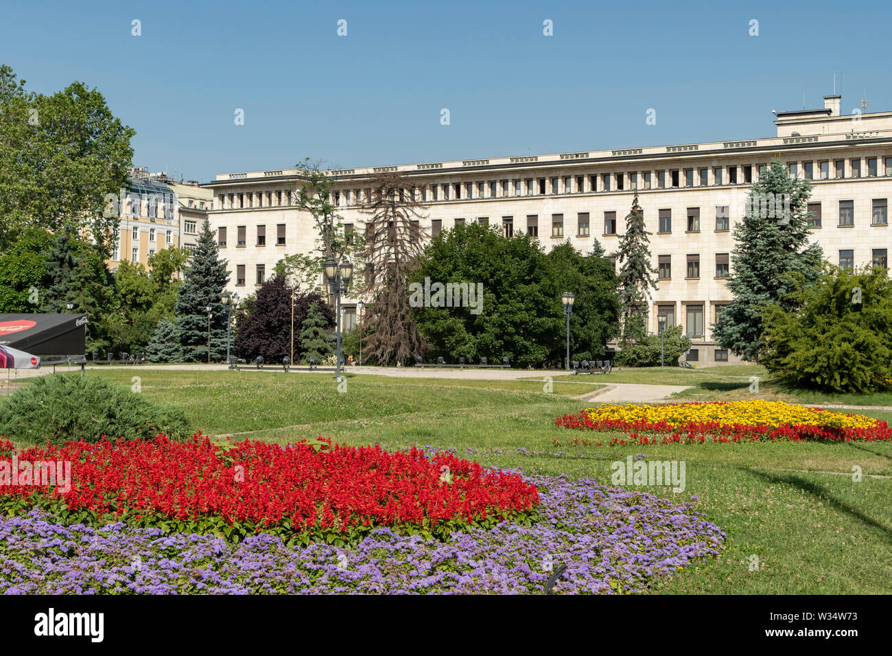 Sofia bulgaria buildings hi-res stock photography and images - Alamy