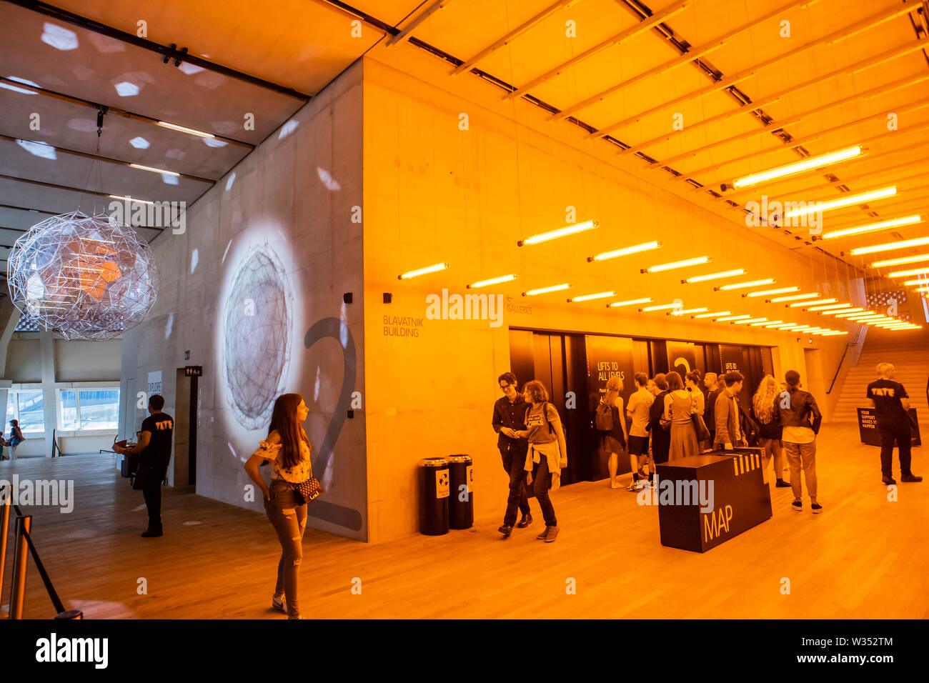 Olafur eliasson sun room hi-res stock photography and images - Alamy