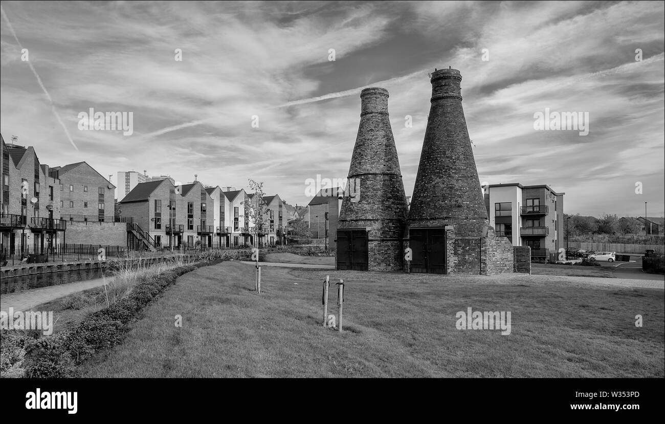 Typical of the industrial landscape of Stoke-on-Trent, A bottle kiln ...