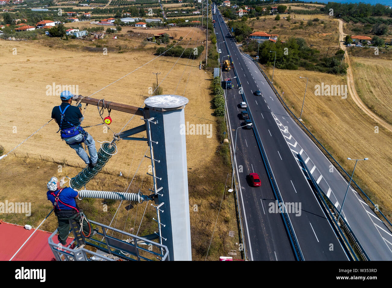 Cable climb hi-res stock photography and images - Alamy