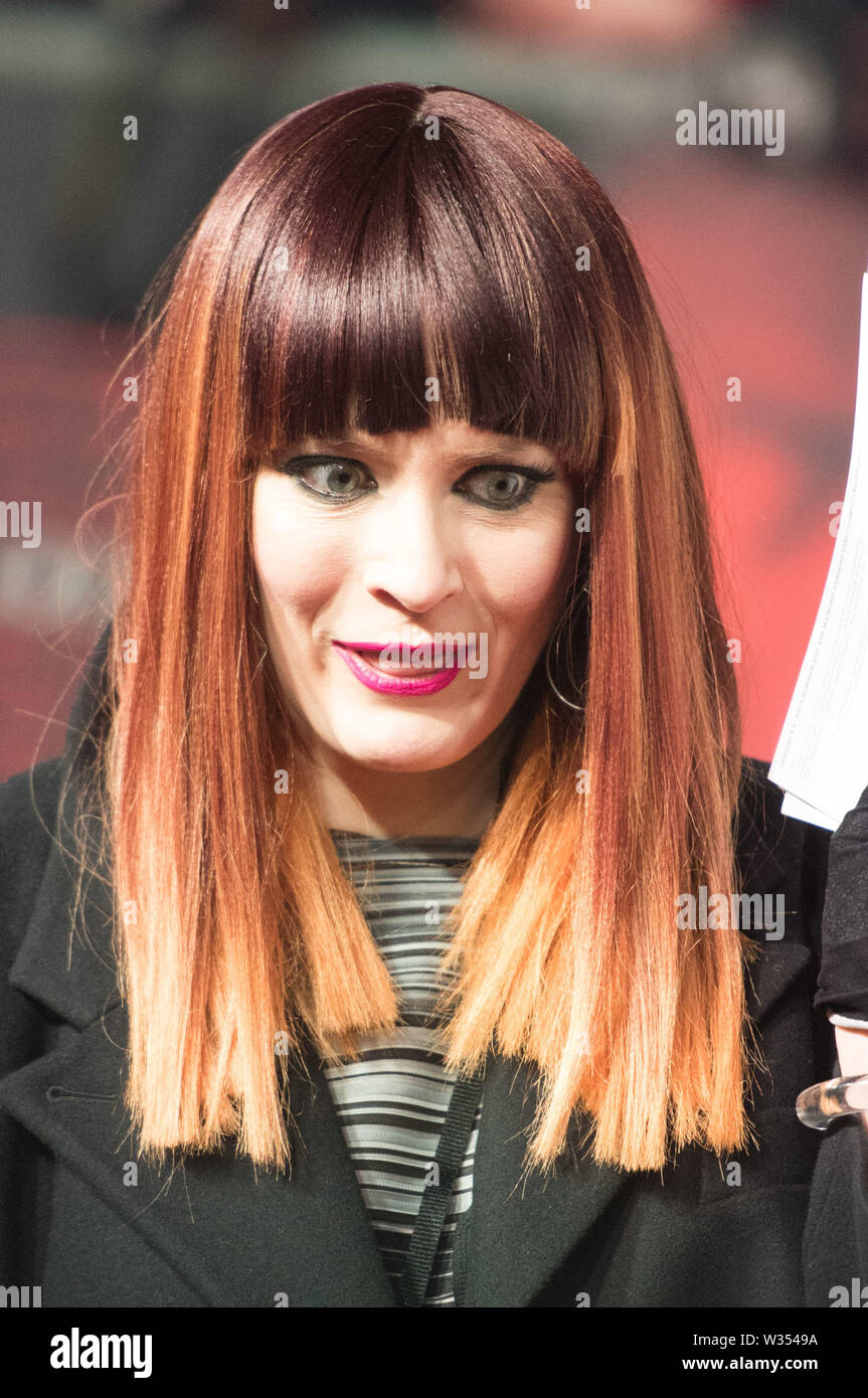 Scissor sisters ana matronic hi-res stock photography and images - Alamy