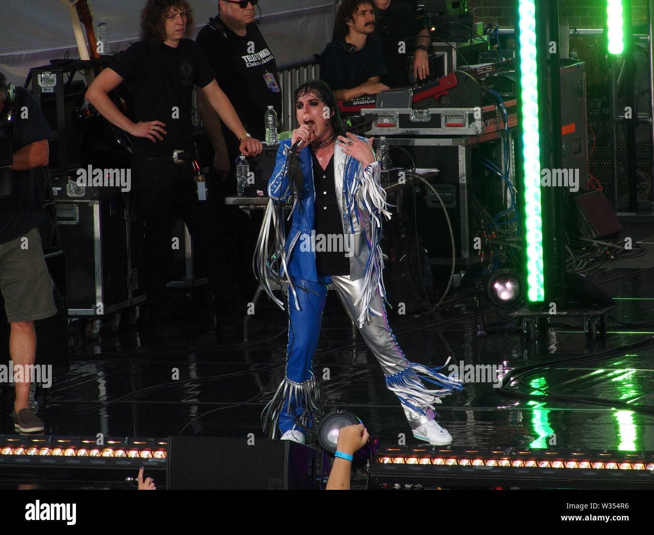 The struts concert hi-res stock photography and images - Alamy