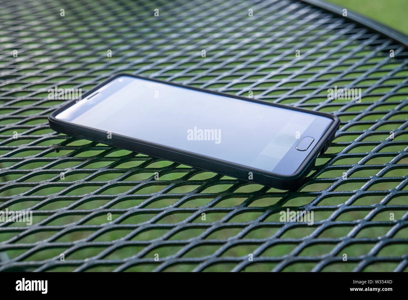 Modern cell hi-res stock photography and images - Alamy