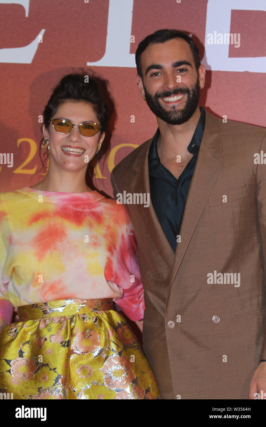 Nala and simba lion king 2019 hi-res stock photography and images - Alamy