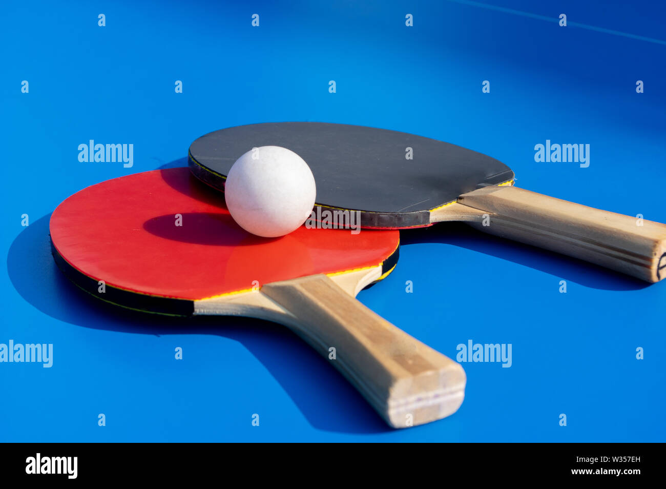 Two table tennis hi-res stock photography and images - Alamy