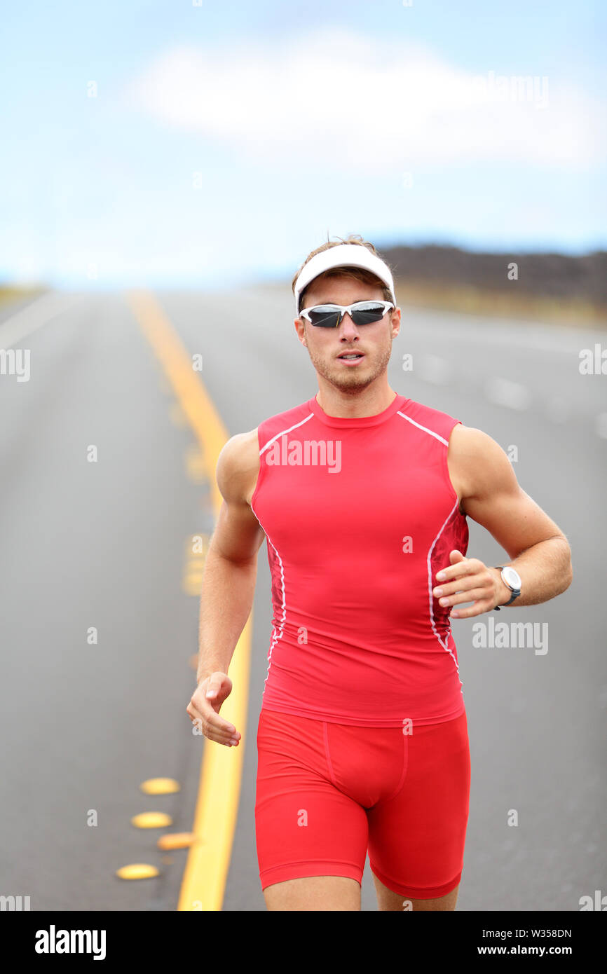 Compression cap hi-res stock photography and images - Alamy