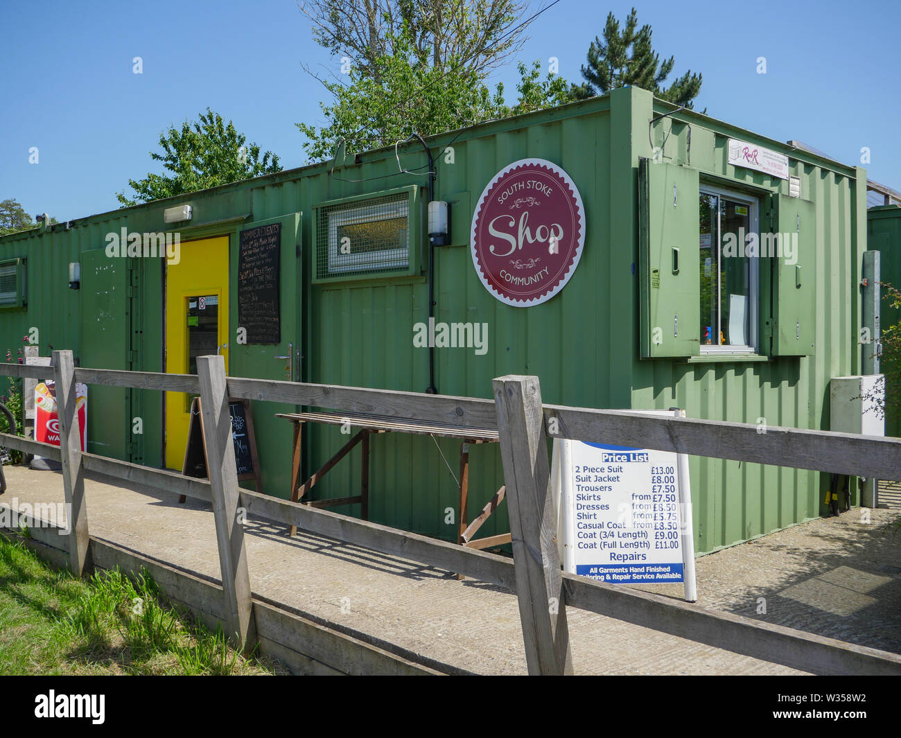 Rural community england hi-res stock photography and images - Alamy