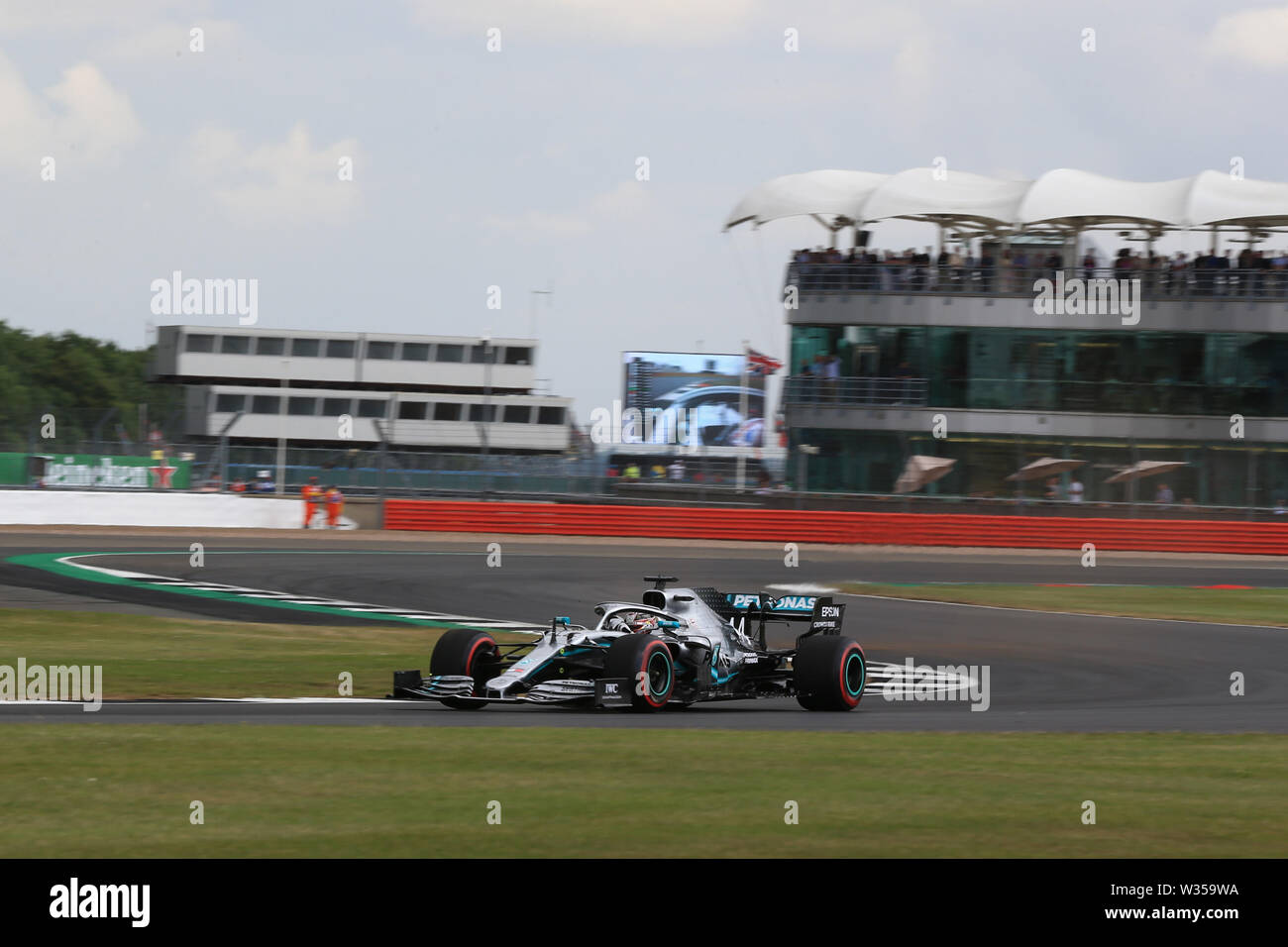2019 lewis hamilton silverstone hi-res stock photography and images - Alamy